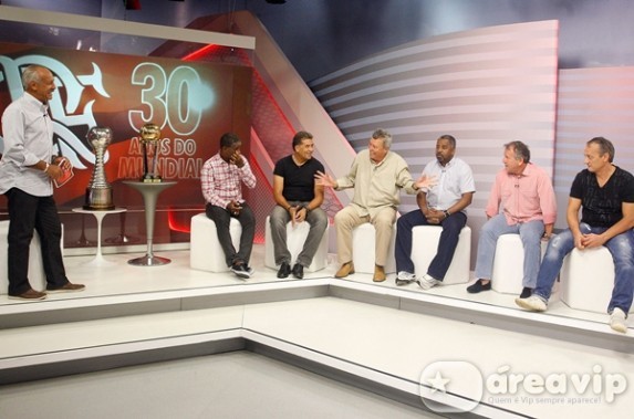 Rede Globo reúne campeões mundiais para celebrar os 30 anos do título ...