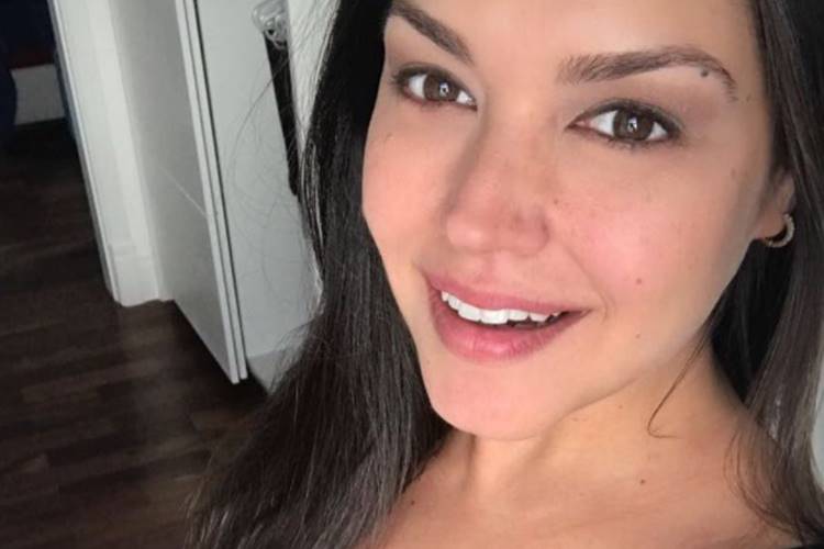 Thais Fersoza publica foto da infância e encanta seguidores - Área VIP Thais Fersoza publica foto da infância e encanta seguidores - Área VIP