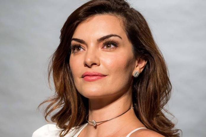 Mayana Neiva fala de retorno às telinhas após cinco anos no exterior ...