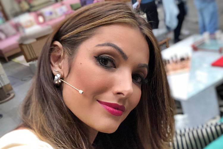 Patrícia Poeta fala sobre a vida de solteira - Área VIP Patrícia Poeta fala sobre a vida de solteira - Área VIP