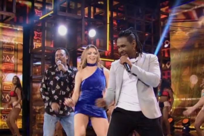 Sheila Mello volta com tudo para o "É o Tchan" - Portal Área VIP