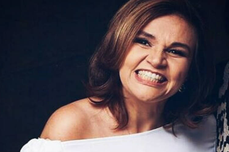 Após nove dias internada, Claudia Rodrigues recebe alta - Portal Área VIP