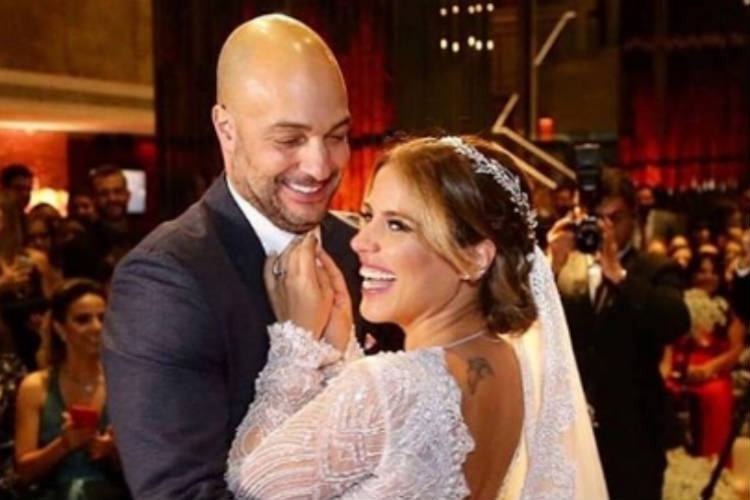 Após casamento, emocionada, Camilla Camargo grava vídeo e mostra detalhes do hotel - Assista ...