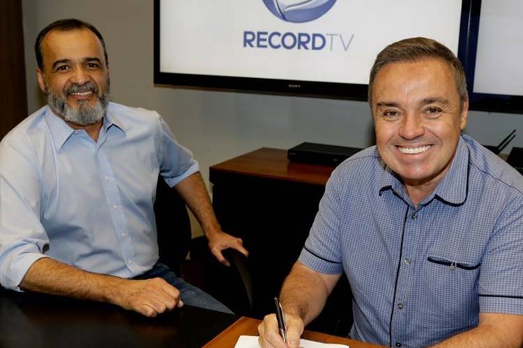 Gugu Liberato tem contrato renovado com a Record - Portal Área VIP