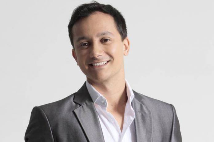 Rodrigo Ruas mantém o único programa de viagens da TV aberta - Portal ...