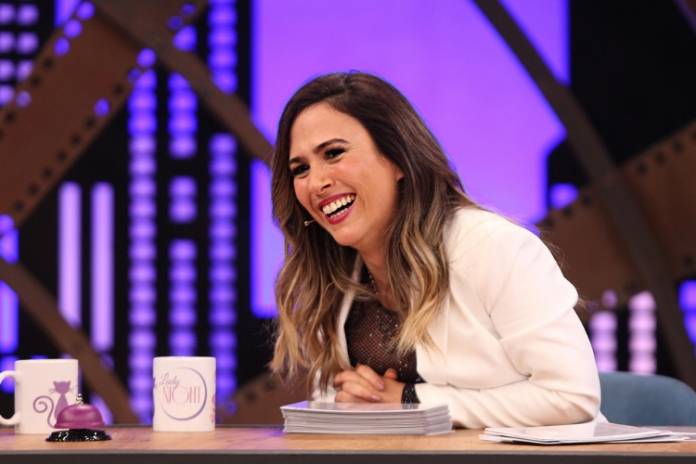 Globo bate o martelo e define futuro de Lady Night - Portal Área VIP