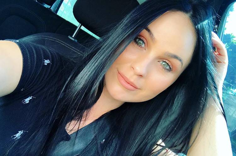 Dia das Mães! Irmã de Eduardo Costa exibe ensaio fotográfico com os ...