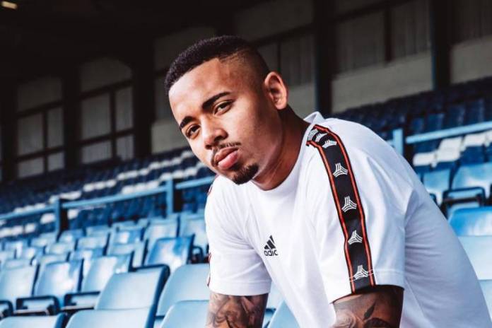 Gabriel Jesus assume romance com jovem de 19 anos - Portal Área VIP