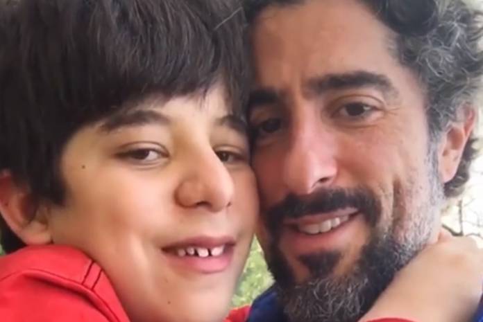 Marcos Mion se emociona com apresentação do filho Romeo - Portal Área VIP