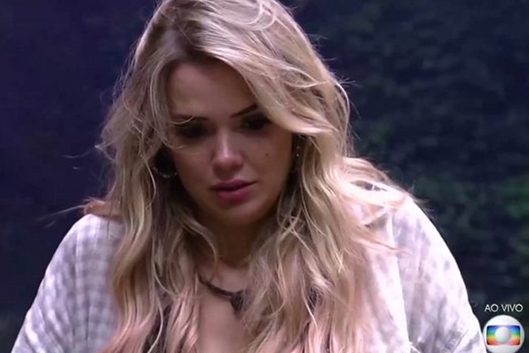 BBB20: Marcela confessa medo de rejeição e revela promessa, com risco ...