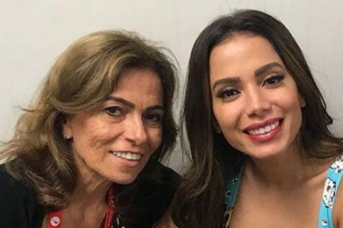 Mãe de Anitta anuncia que será avó pela primeira vez - Portal Área VIP