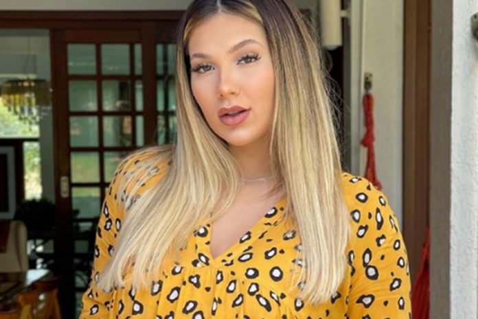 Virgínia Fonseca posa coladinha com a filha Maria Alice e se declara: ''Conheci o maior amor do ...