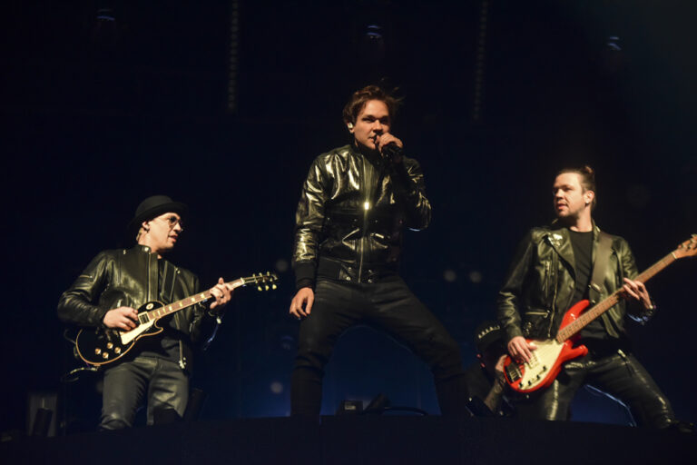 KLB faz seu primeiro show da turnê 20+2 em São Paulo; Veja fotos