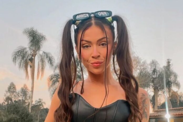 MC Pipokinha ganha fortuna com venda de conteúdos adultos