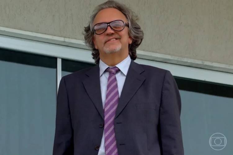 Ator Luciano Chirolli, de 'Fina Estampa', faz vaquinha para pagar ...