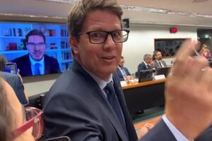 Mário Frias surge revoltado em suposto vídeo de agressão a jornalista ...