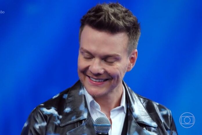 Michel Teló se emociona com homenagem no Domingão e fala de ...