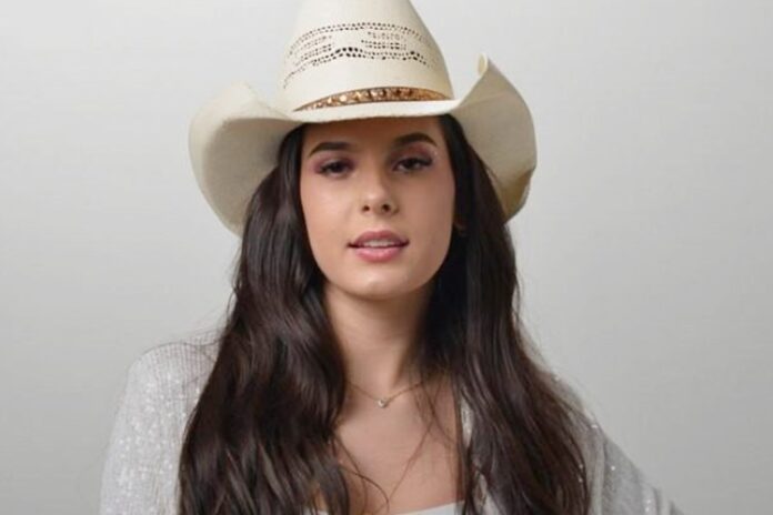 Ana Castela desabafa sobre boatos maldosos envolvendo o pai de Gustavo ...