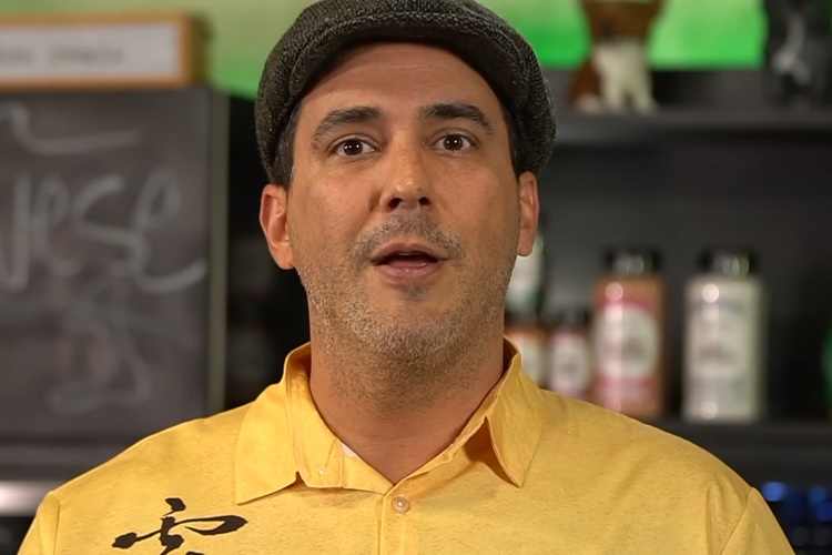 André Marques liga alerta ao ganhar peso após bariátrica e desabafa ...