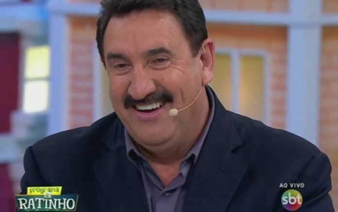 Ratinho mostra passeio de helicóptero do neto caçula e se derrete ...