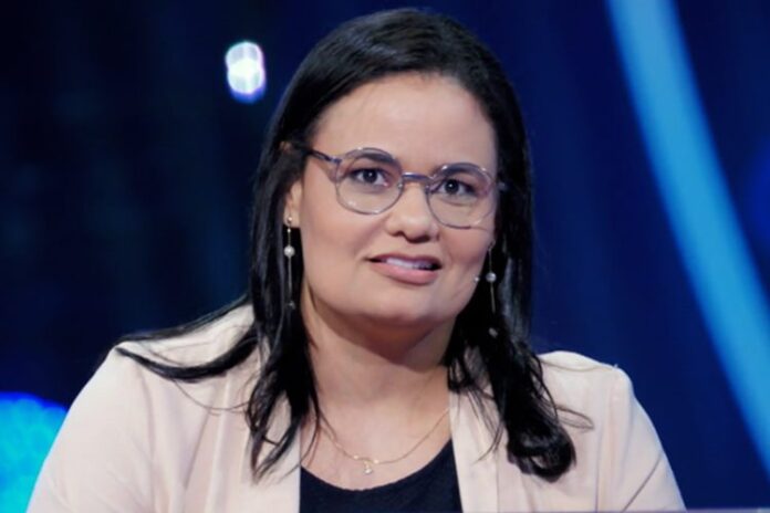 Jullie Dutra conquista o prêmio de R$ 1 milhão no 'Quem Quer Ser Um ...