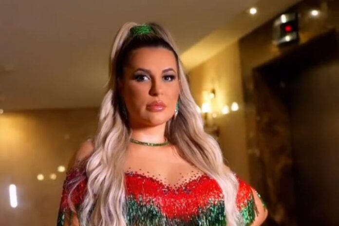 Deolane Bezerra mostra os preparativos para o Carnaval e recebe elogios ...