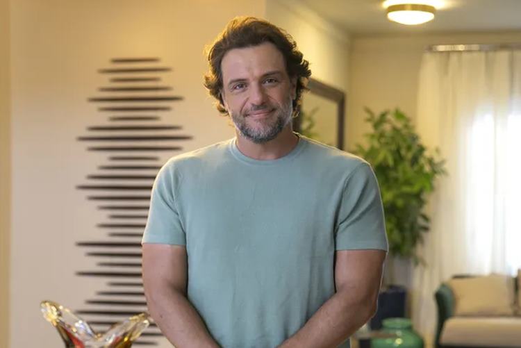 Rodrigo Lombardi entra na disputa para viver vilão em 'Mania de Você ...