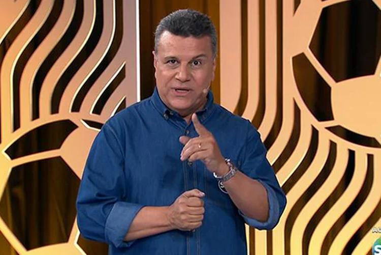 SBT exibe Vasco x Madureira com narração de Téo José - Portal Área VIP