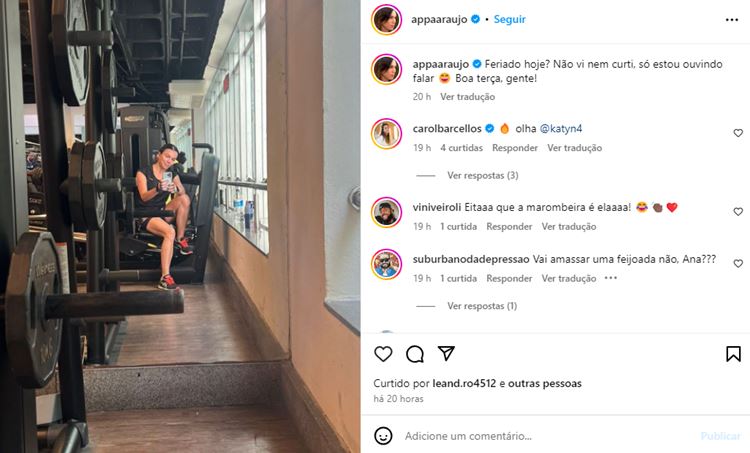 Ana Paula Araújo exibe pernas definidas após treino pesado em rotina ...