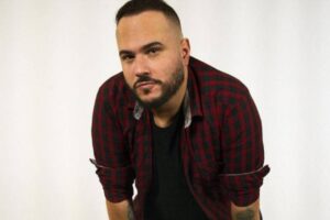 Ed Gama conta que sofreu com grave doença: "vou ter um infarto!"