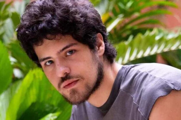 Mania de Você: Tomás se aproxima da verdade sobre Ísis
