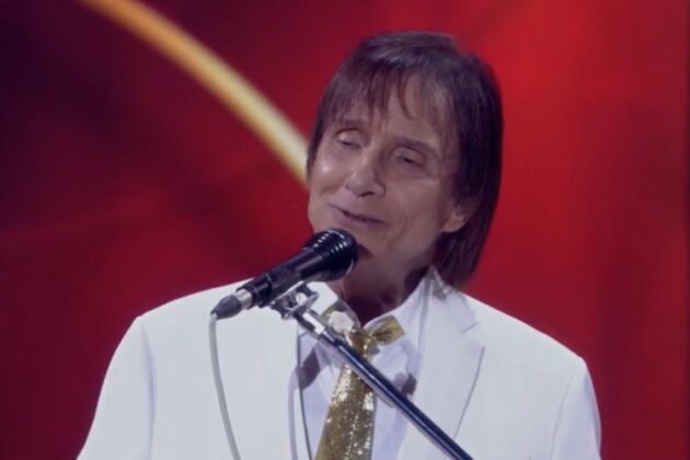 Show de 50 anos do Roberto Carlos na TV Globo promete surpresas, diz colunista - Área VIP
