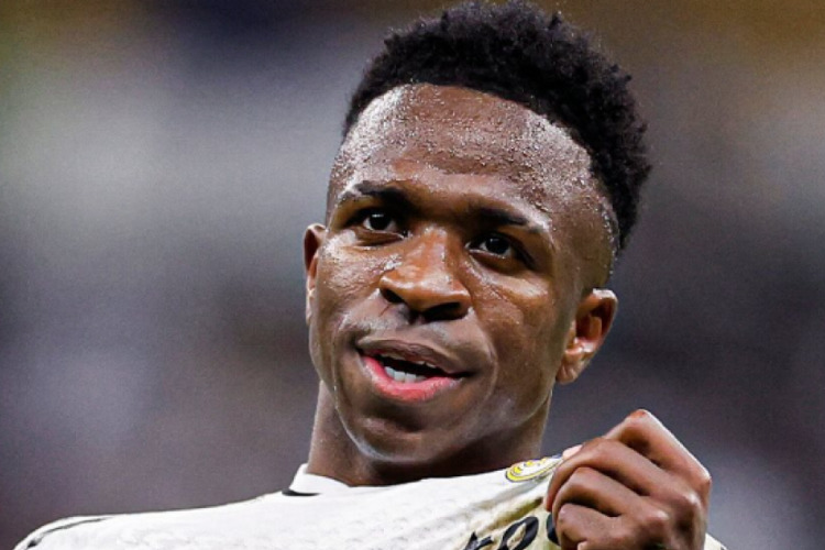 Vini Jr é suspenso de campeonato espanhol após confusão com goleiro do ...