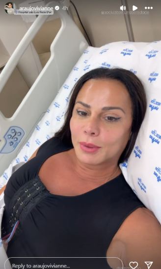 Viviane Araújo surge na cama de hospital e atualiza estado de saúde ...