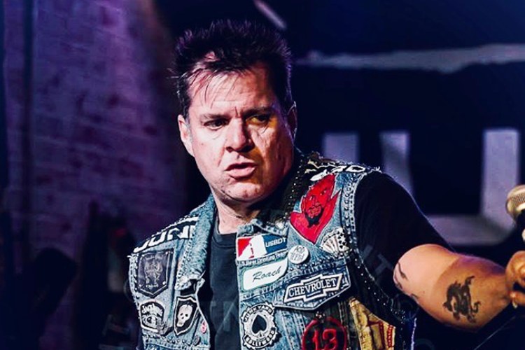 Morre vocalista do Junkyard, David Roach, aos 59 anos - Portal Área VIP