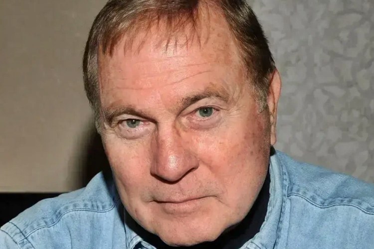 Morre Gil Gerard, ator de Buck Rogers, aos 82 anos - Portal Área VIP