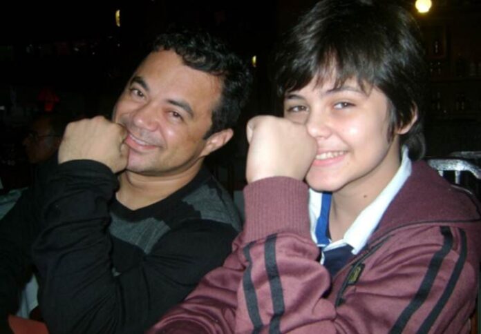 Lucas Veloso relembra 10 anos da morte do pai, o humorista Shaolin ...