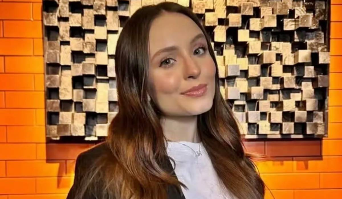 Larissa Manoela passa por cirurgia e revela sonho de ser mãe - Portal ...