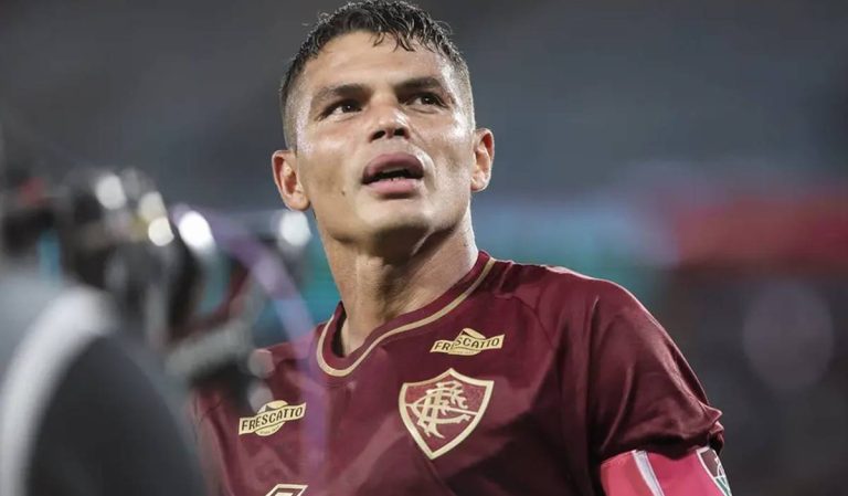Thiago Silva fecha novo acordo e volta ao Fluminense - Portal Área VIP