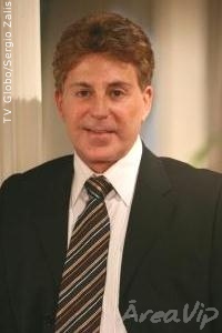 Ator Edwin Luisi homenageia Susana Vieira em peça teatral - Área VIP